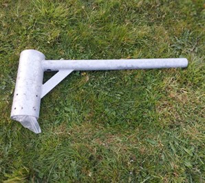 Column solar light arm fully galvanized for long life