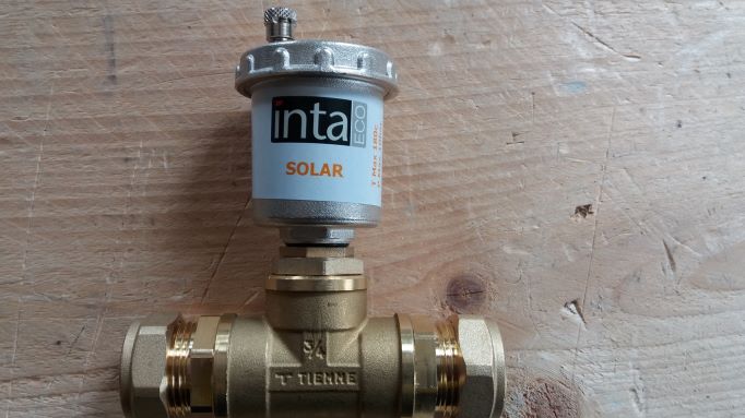 Solar Auto Air Vent | Eliminates unwanted bubbles in circuit