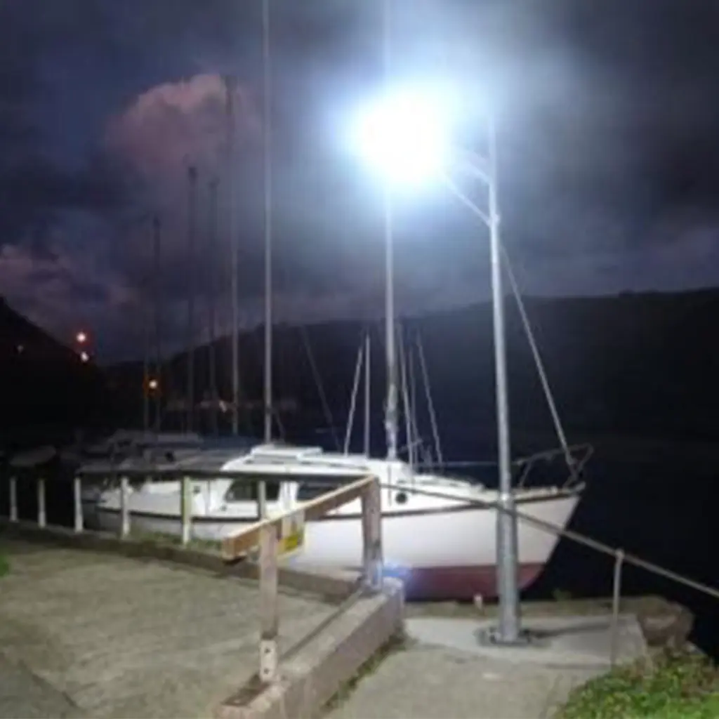 Marina solar lighting | Yacht and boat clubs mooring